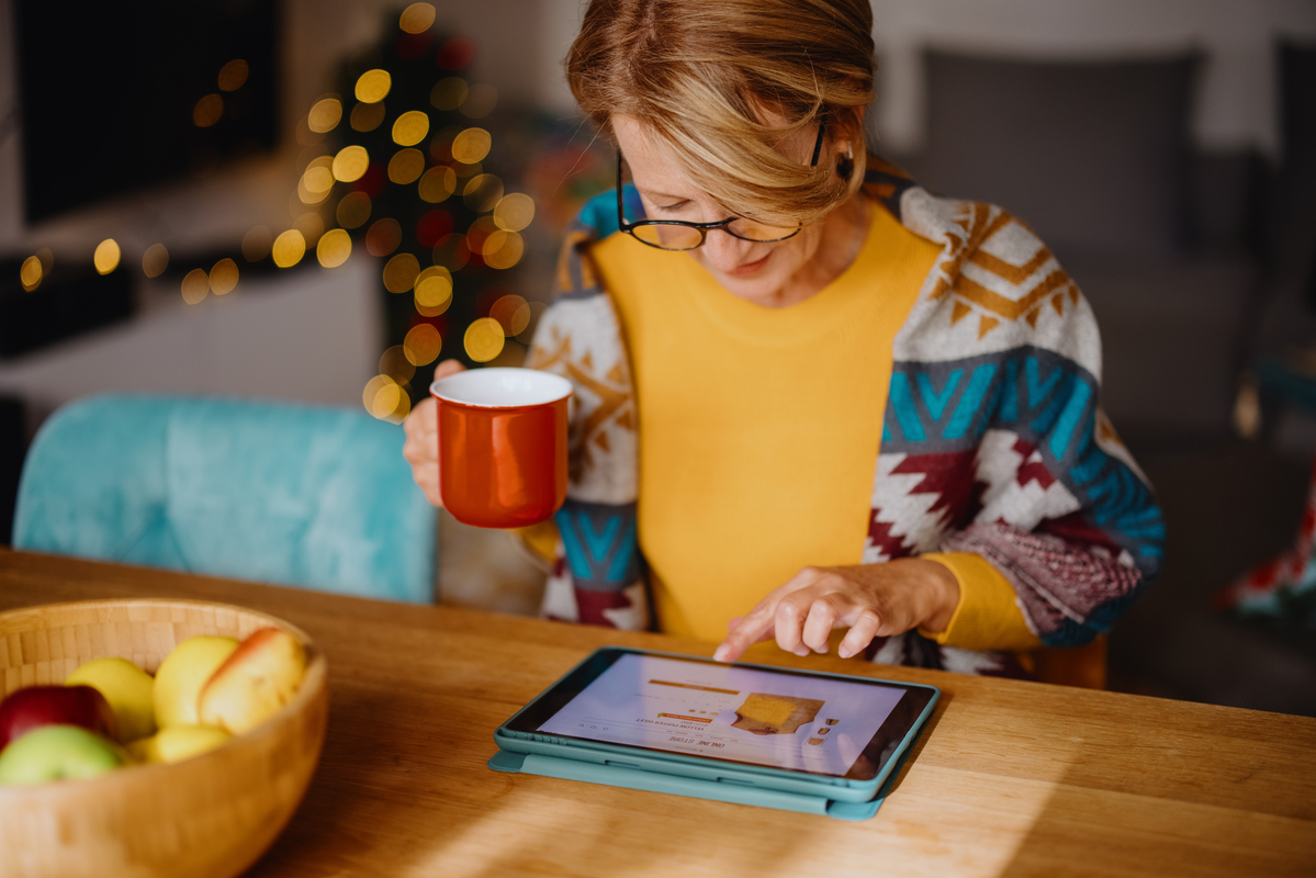 Cyber 5 Snapshot: eCommerce Growth and Holiday Trends