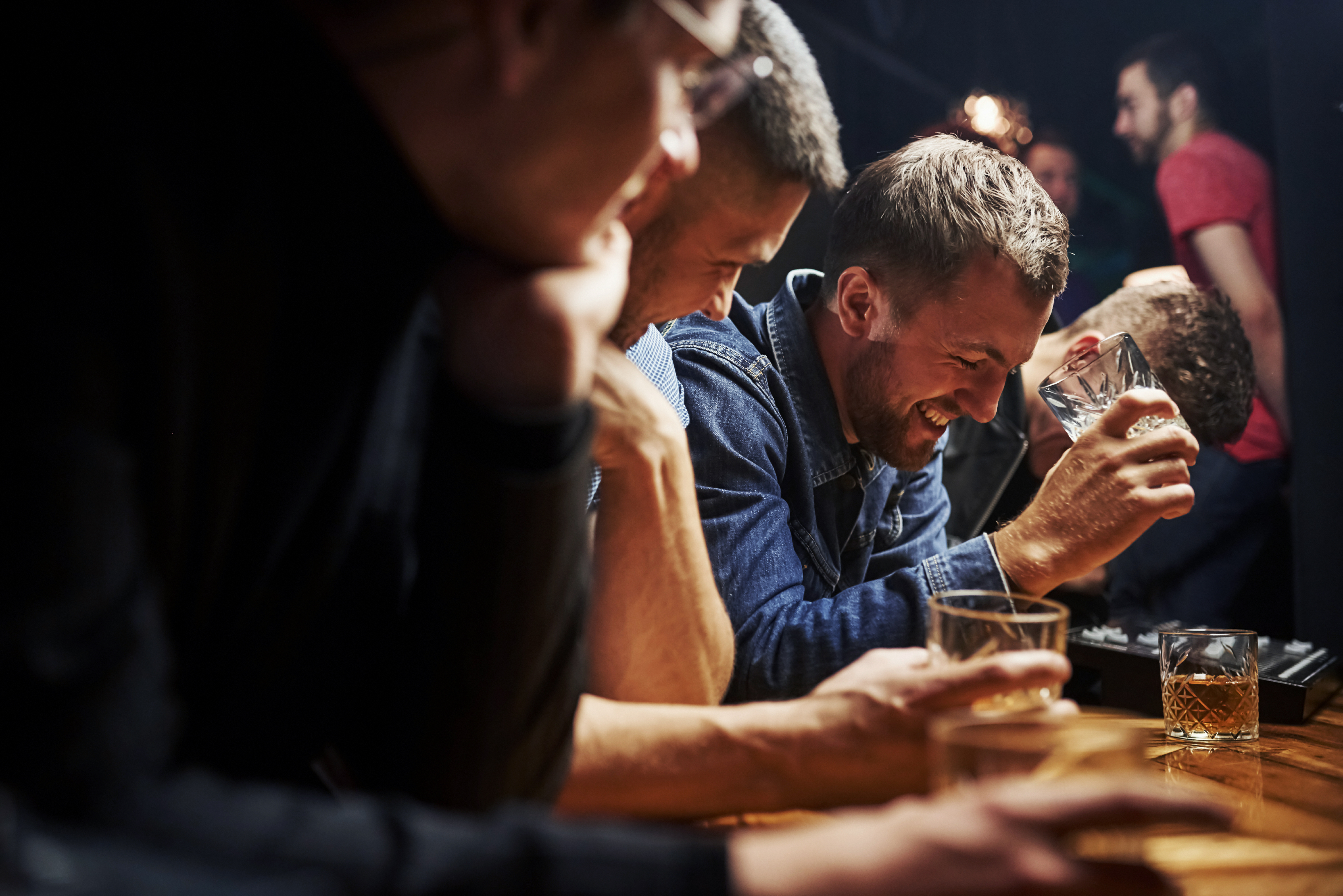 POS data vs panel data: Key differences - NIQ